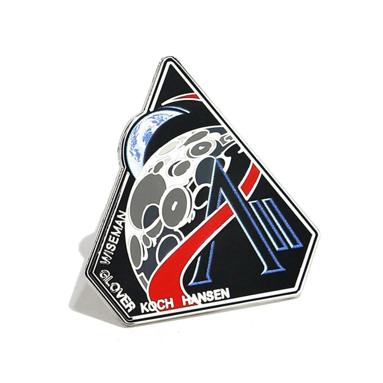 NASA Artemis II Mission Insignia Button Pin – BohoPride